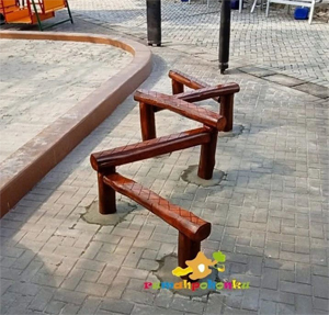 Zig Zag Stepper dimensi playground 2.5 x 1 M, T 50 CM | TOKO Playgroound